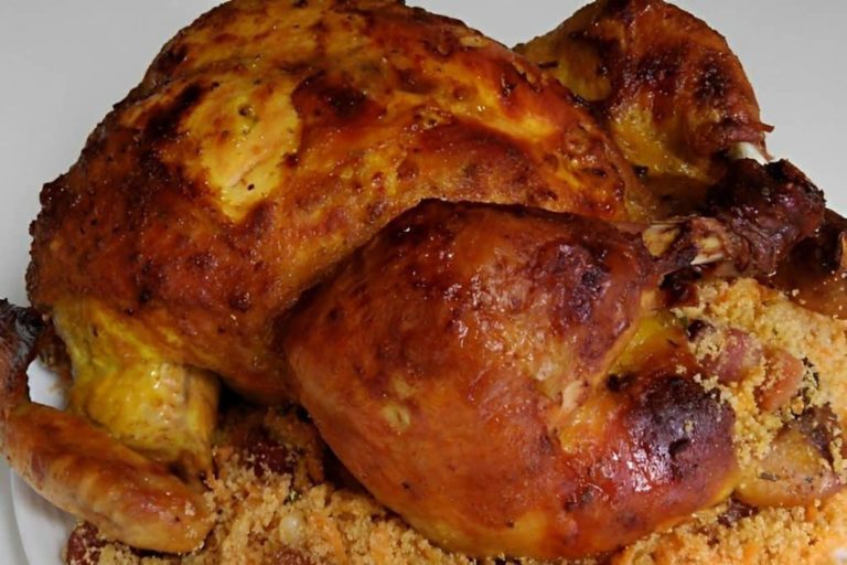 Frango Assado Com Farofa Receitinha Perfeita Pra Você Servir Na