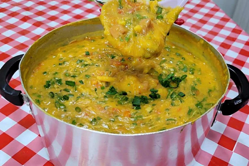 Caldo de Kenga: Receitinha perfeita para os dias mais frios!