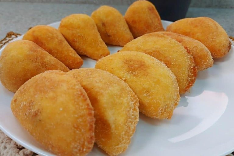 Pastel de Angu sem farinha de trigo: Sugestão perfeita para o lanche da ...